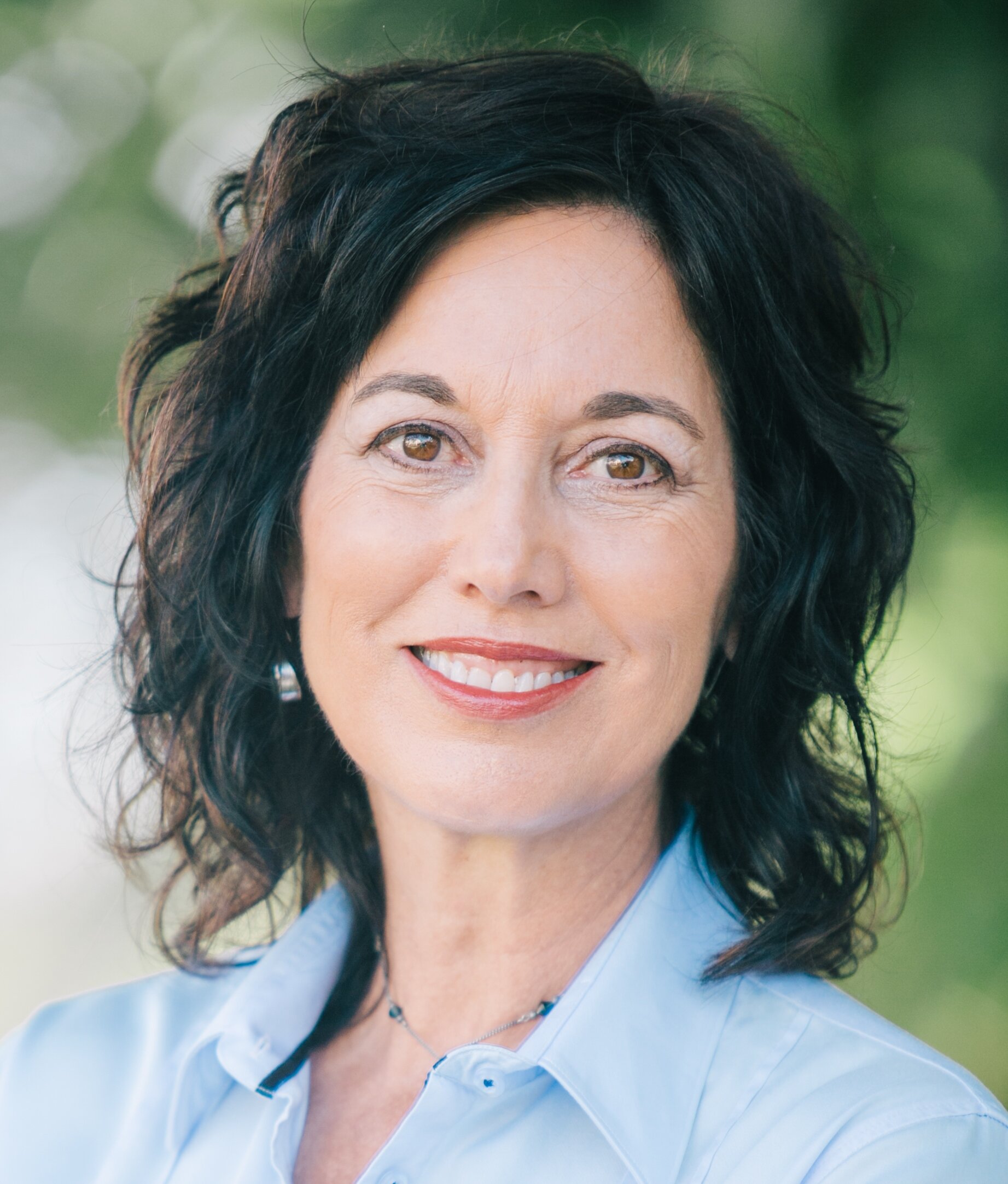 Keynote Speaker Leslie Boyer Speaking Fee and Information