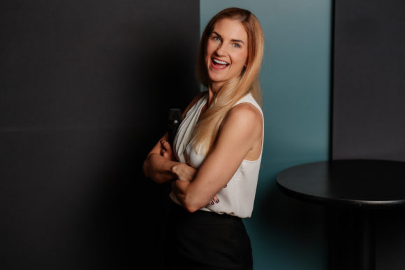 Angie Morgan - Leadership Keynote Speaker - Promo Video - BigSpeak ...