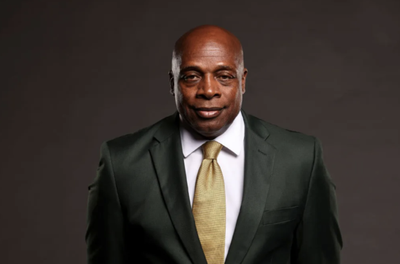 Coach Carter (1/9) Movie CLIP - First Practice (2005) HD - BigSpeak ...