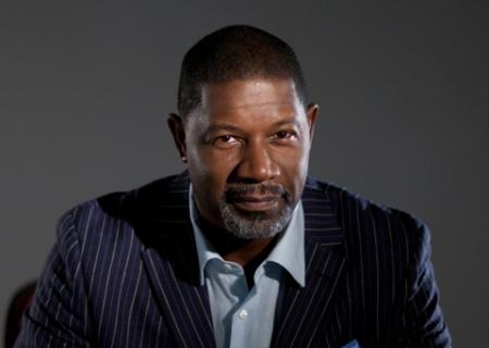 Facebook Dennis Haysbert Dennis Haysbert - SensaCine.com.mx
