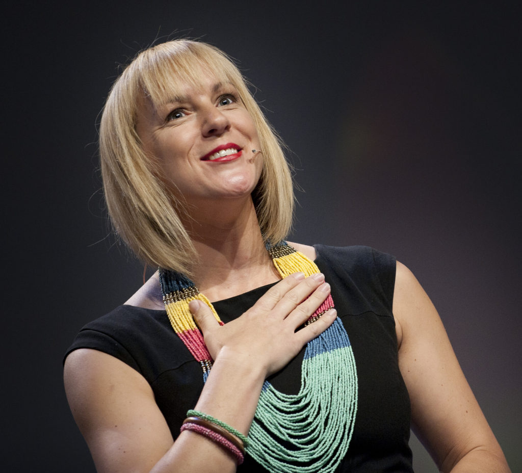 Keynote Speaker Debra Searle Speaking Fee and Information