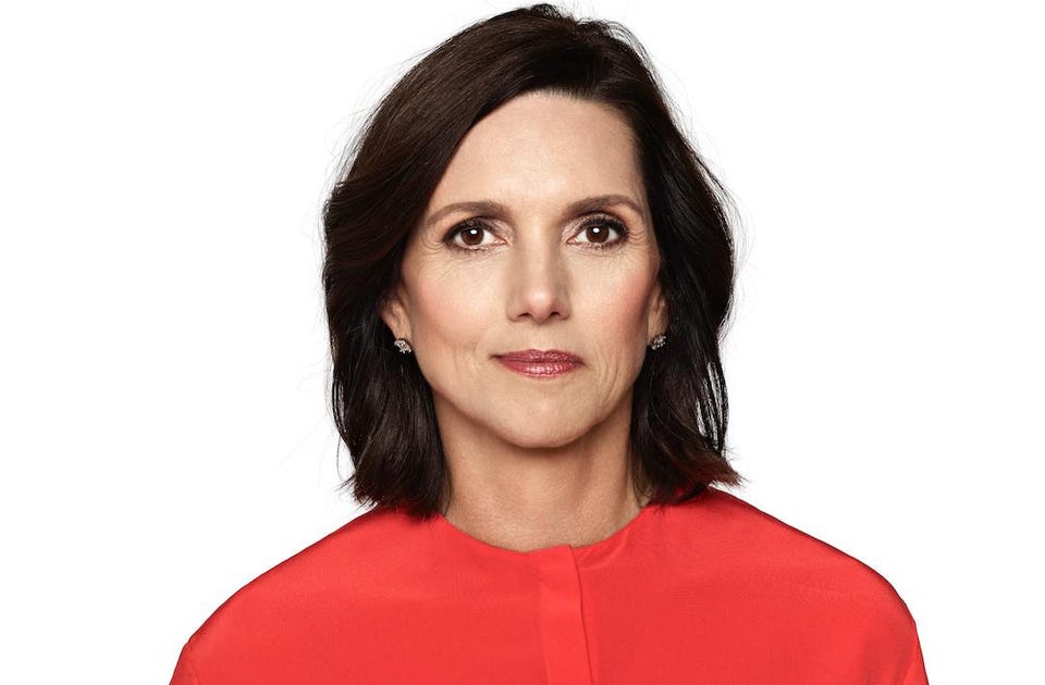 Beth Comstock - BigSpeak Motivational Speakers Bureau: Keynote Speakers ...