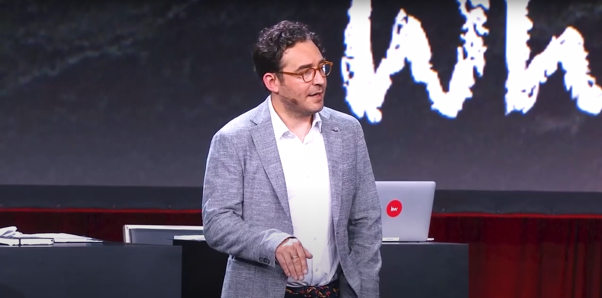 Phil M Jones - Sizzle Reel - BigSpeak Motivational Speakers Bureau: Keynote Speakers, Business ...